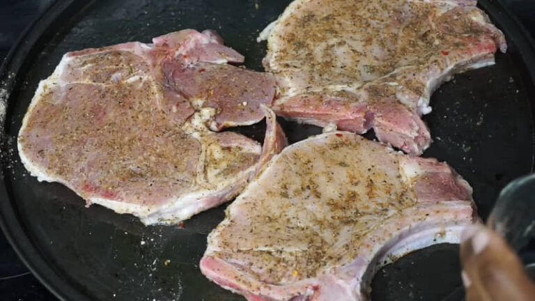 Easy Oven Magic: How To Cook Pork Chops In The Oven?