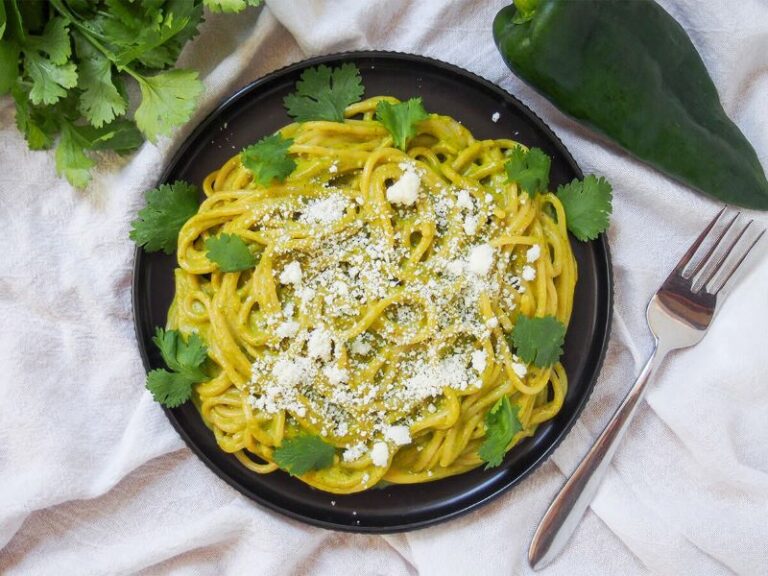 29 Romantic Vegan Valentine's Day Recipes to Impress Your Date!