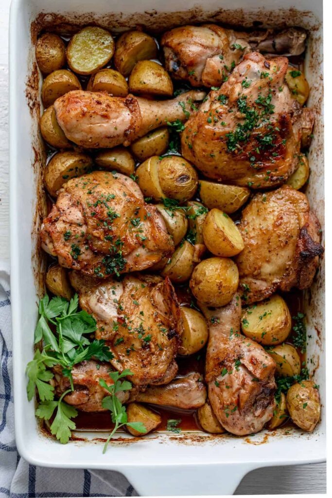One Pan Chicken and Potatoes Recipe: Your 30-Minute Solution for a ...
